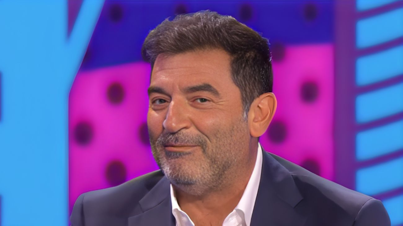 Max Giusti riscrive il preserale di Canale 5: cosa succede a Scotti e ...